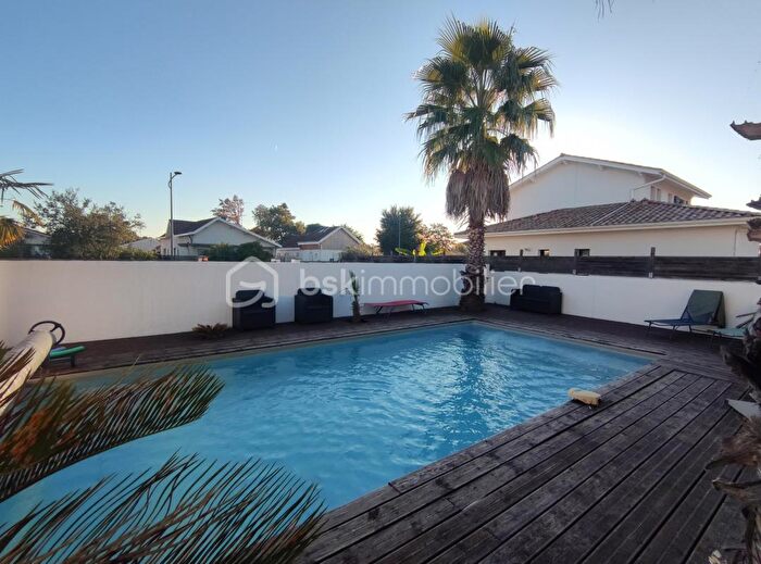 Maison à vendre - Gujan-Mestras, Mestras - 4 pièces - 3 chambres