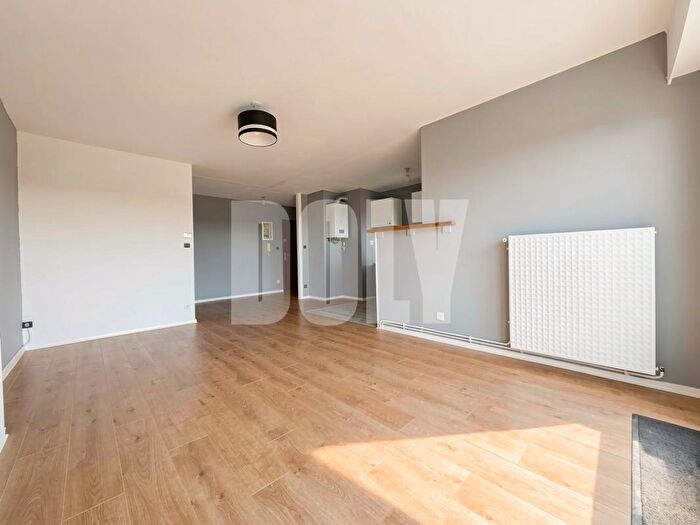 Paris 19ème, La Villette, Porte de Pantin : Appartement 2 pièces à vendre