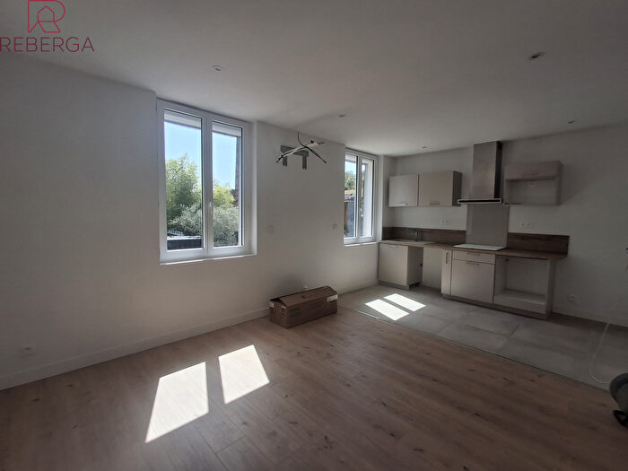 Appartement 3 pièces à Lagarrigue, à louer