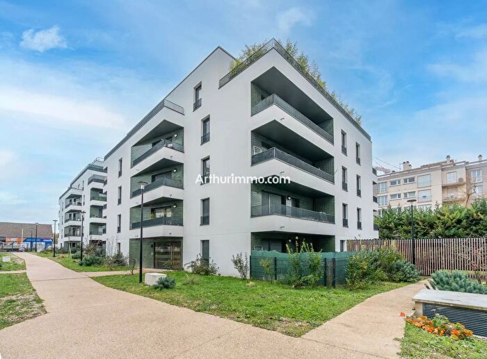 Appartement à vendre - Sucy-en-Brie, Gare, Noyers, Berges de Sucy - 4 pièces - 3 chambres
