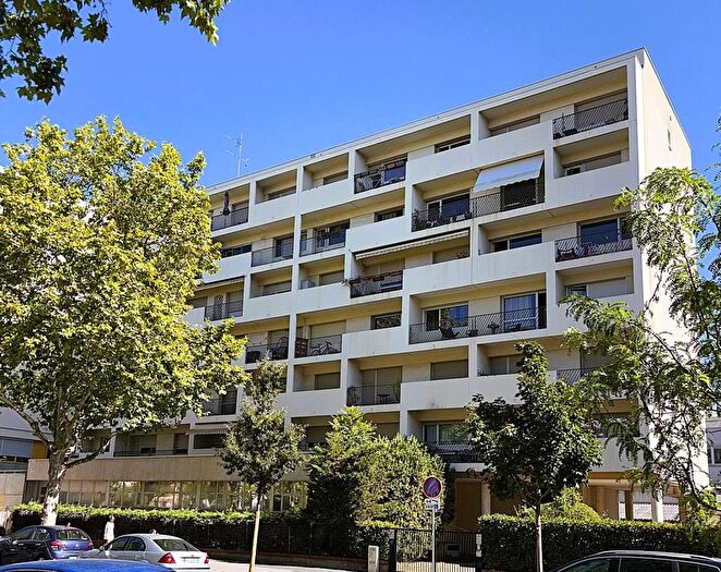 Lyon 8ème, Bachut, Transvaal : Appartement 4 pièces à vendre