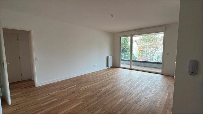 Appartement à louer - Colombes, Charles de Gaulle - 3 pièces - 2 chambres