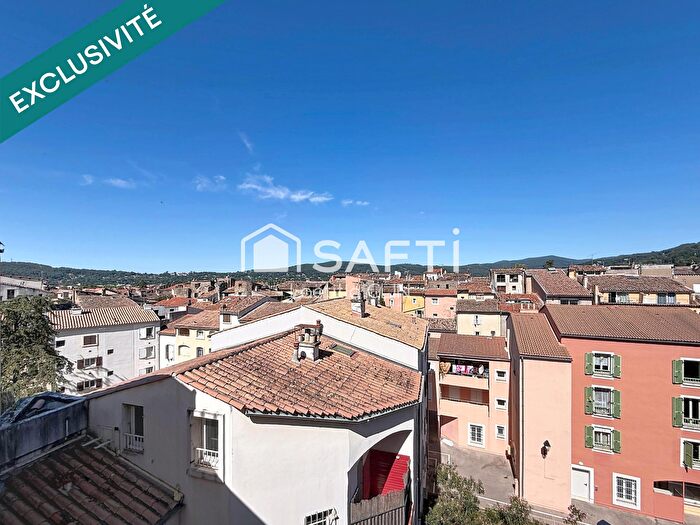 Appartement 2 pièces à vendre à Draguignan, Centre-ville historique