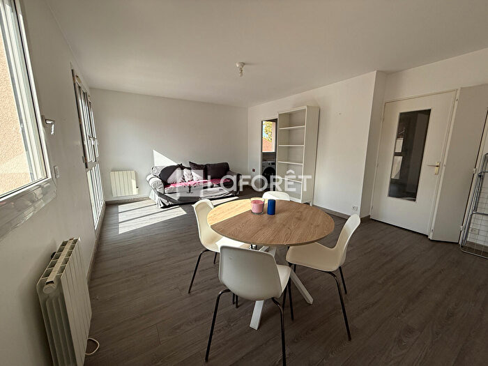 Appartement 2 pièces à louer à Juvisy-sur-Orge, Centre-ville, Entrevoies, Seine