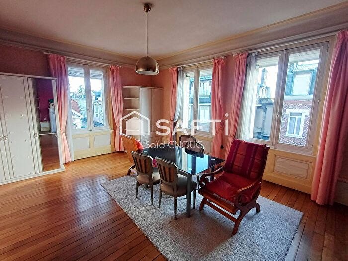 Appartement à vendre - Saint-Quentin, Centre-ville - 3 pièces - 1 chambre