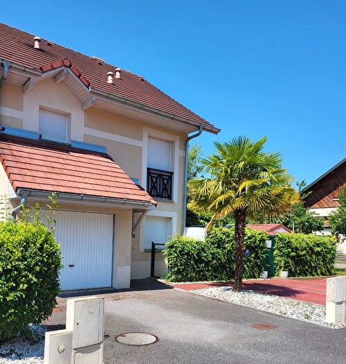 Maison à vendre - Saint-Pierre-en-Faucigny - 4 pièces - 3 chambres