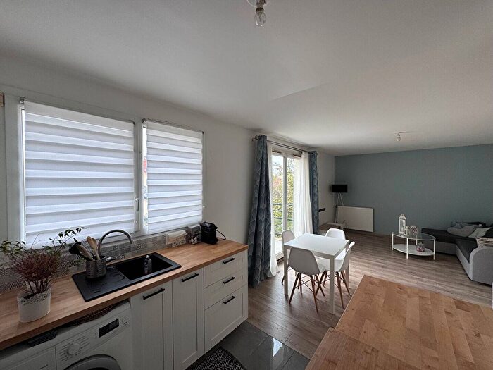 Appartement à louer - Vilmorin, Massy - 2 pièces - 1 chambre