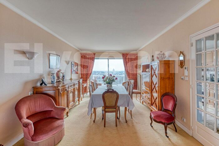 Appartement à vendre - Orléans, Faubourg Saint-Jean - 4 pièces - 2 chambres