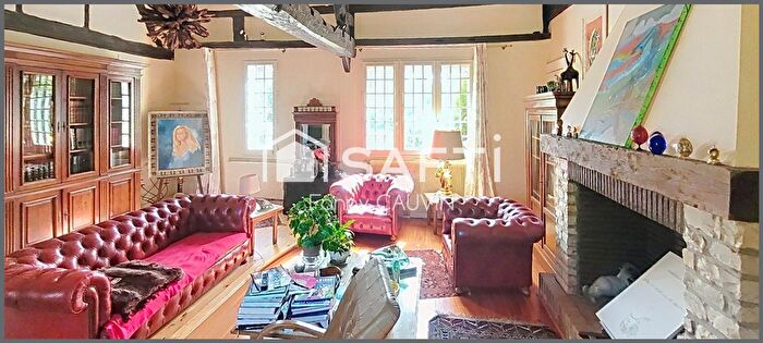 Maison à vendre - Beauvais, Centre-ville - 15 pièces - 5 chambres