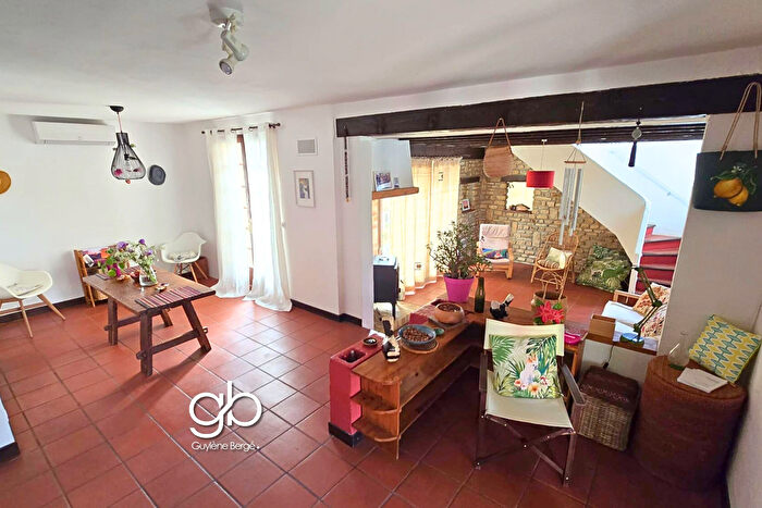 Maison à vendre - Saint-Martin-de-Londres - 6 pièces - 4 chambres