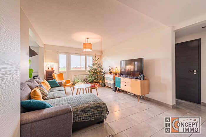 Appartement à louer - Bischheim, Canal, Pont Phario - 4 pièces - 2 chambres