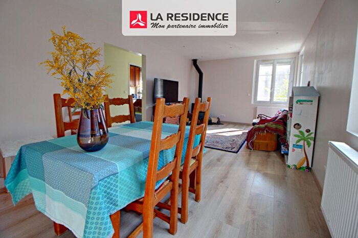 Maison 5 pièces à Les Clayes-sous-Bois, Centre-ville, à vendre