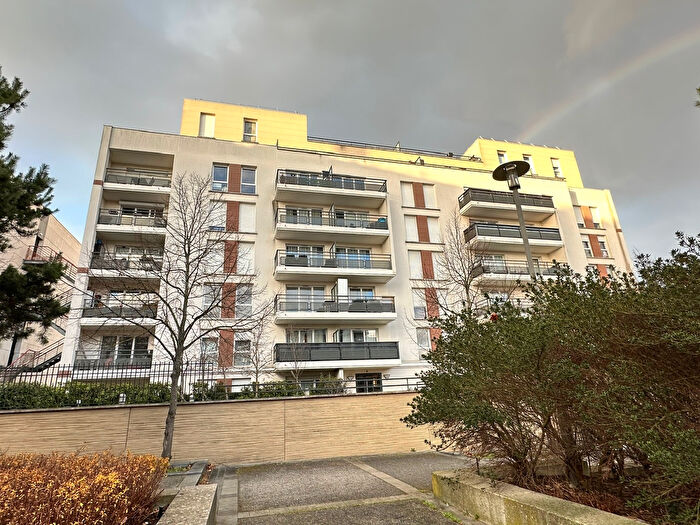 Appartement à vendre - Courcouronnes, Hôpital, Marchais Guesdon, Orme à Martin - 2 pièces - 1 chambre