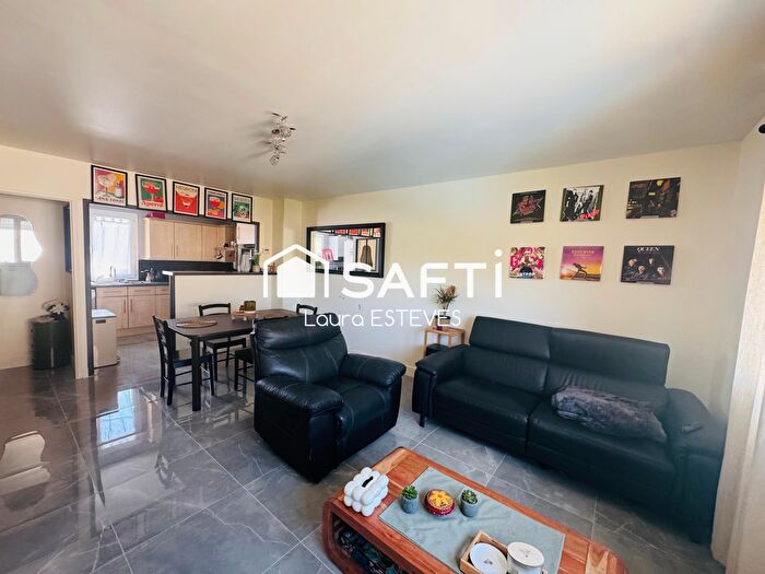 Chelles, Gambetta, Tournelles, Château Gaillard - Maison 4 pièces à vendre