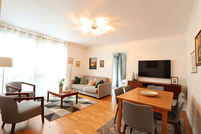 Appartement 3 pièces à vendre - Pierrefitte-sur-Seine, Sud