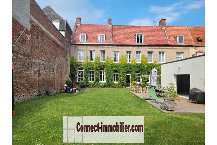 Maison à vendre - Cambrai - 10 pièces - 4 chambres