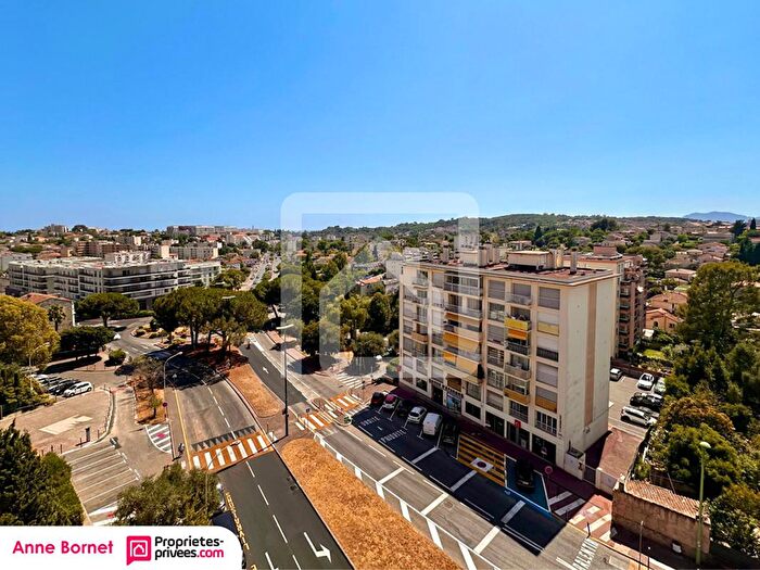Le Cannet, Rocheville, Colombier, Campelières : Appartement 4 pièces à vendre