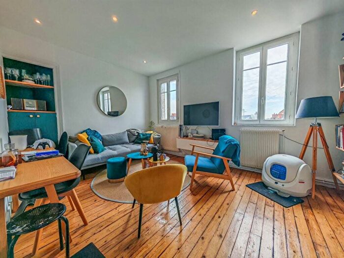 Appartement à louer - Vieux Marché-Cathédrale, Rouen - 3 pièces - 2 chambres