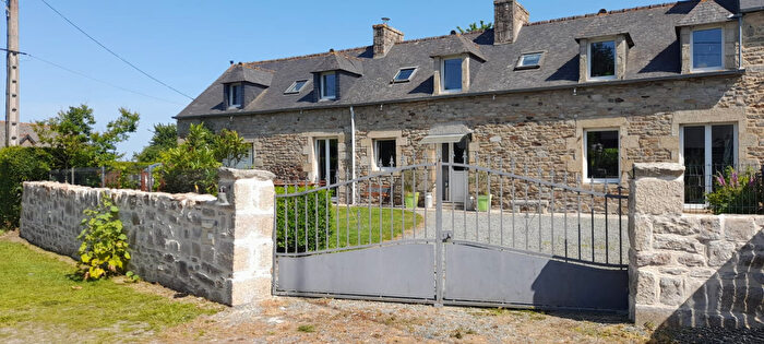 Saint-Maudez : Maison 7 pièces à vendre