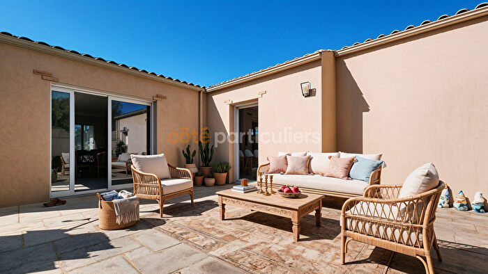 Maison à vendre - Saint-Étienne-du-Bois - 6 pièces - 4 chambres