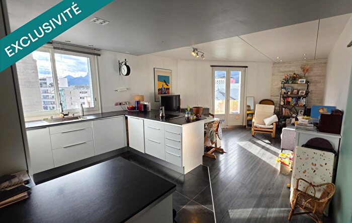 Appartement à vendre - Grenoble, Berriat - 3 pièces - 2 chambres