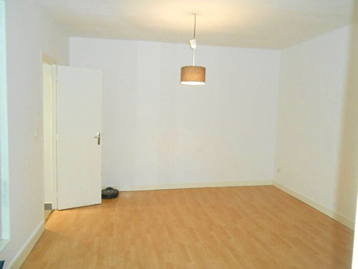 Appartement à louer - Sentier-Bonne Nouvelle, Paris ème arrondissement - 2 pièces - 1 chambre