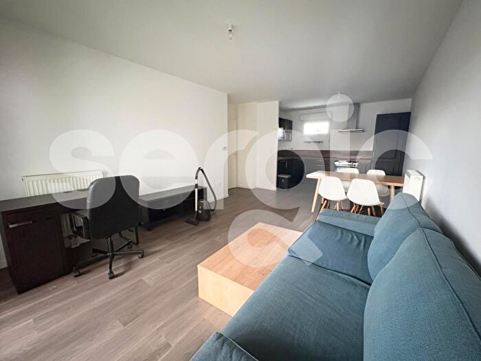 Appartement à louer - Lille, Lille-Sud - 3 pièces - 2 chambres