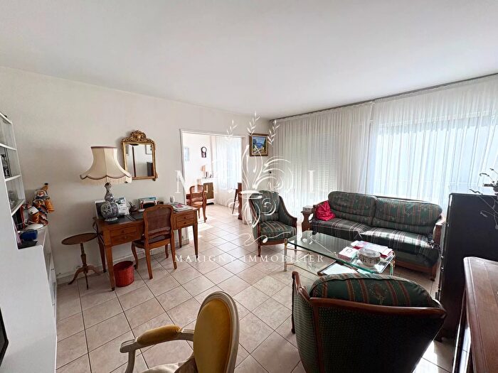 Appartement à vendre - Vincennes, Est - 4 pièces - 2 chambres