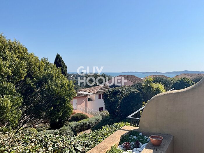 Appartement à vendre - Grimaud - 4 pièces - 3 chambres