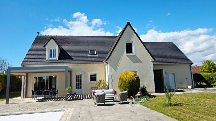 Saint-Doulchard - Maison 8 pièces à vendre