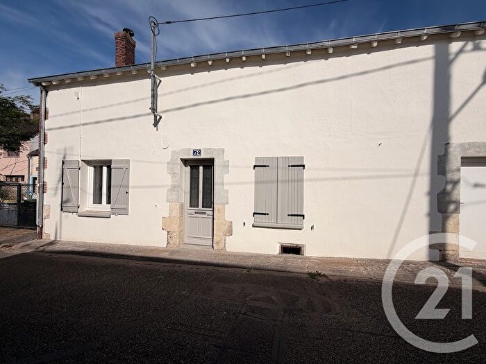 Maison 5 pièces à Bonneval, à louer