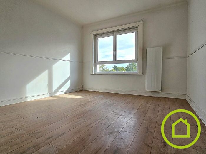 Appartement à vendre - Lille, Moulins - 2 pièces - 1 chambre