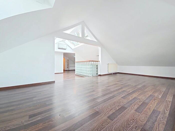 Appartement à vendre - Laon, Vaux - 5 pièces - 4 chambres