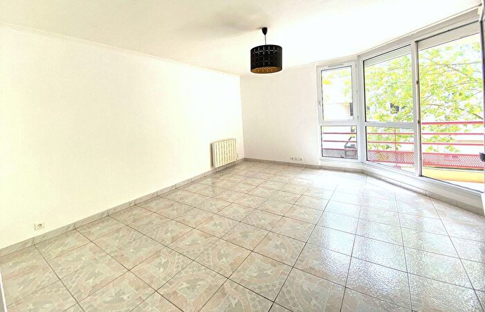 La Sourderie-Nord, Montigny-le-Bretonneux - Appartement 3 pièces à louer