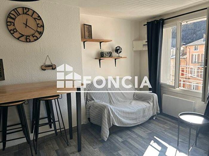 Appartement à louer - Centre Ville, Digne-les-Bains - 2 pièces - 1 chambre