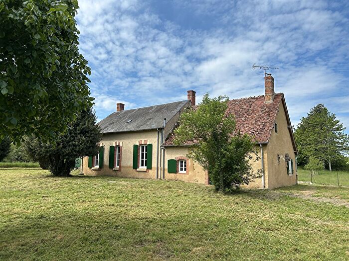 Le Chautay : Maison 5 pièces à louer