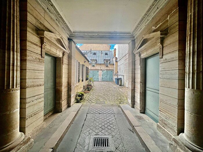 Appartement 4 pièces à louer - Notre Dame, Versailles