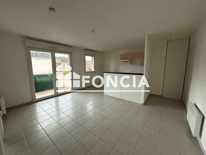 Appartement à louer - La Chaussée-Saint-Victor - 2 pièces - 1 chambre