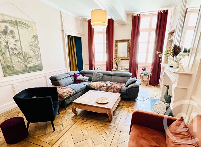 Appartement 5 pièces à Quartiers Centre, Centre-ville, à vendre