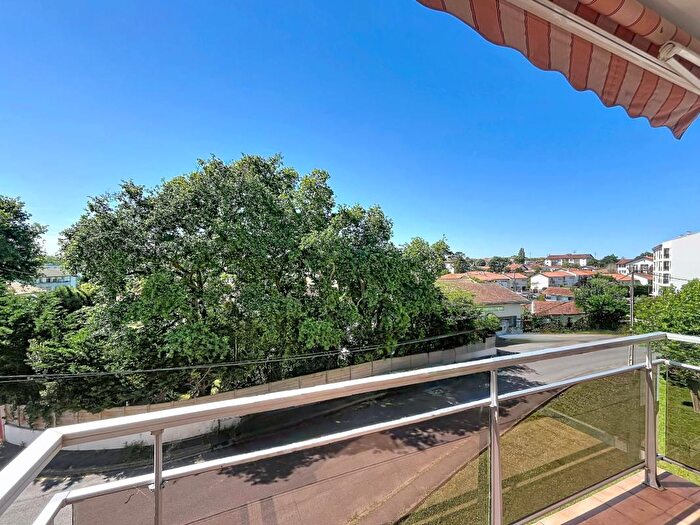 Appartement 3 pièces à Anglet, Centre-ville, Saint-Jean, à vendre