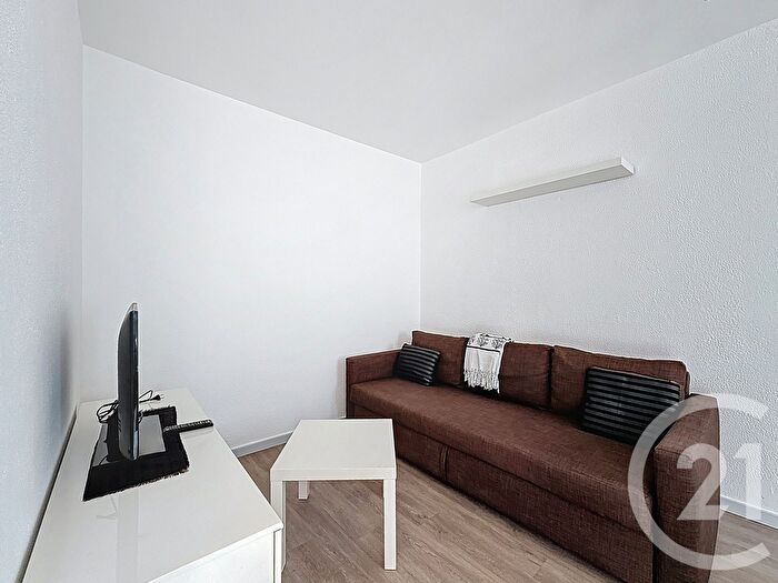 Appartement à louer - Cannes, Suquet - 2 pièces - 1 chambre