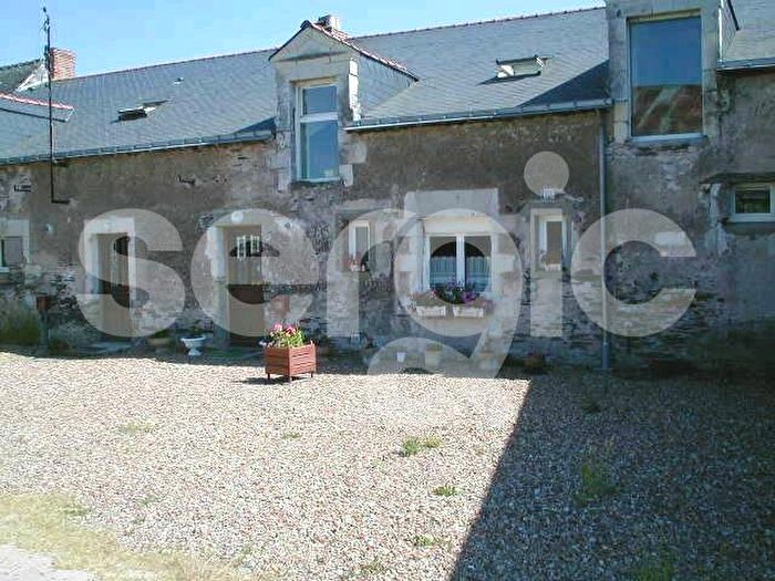 Brain-sur-l'Authion : Maison 6 pièces à louer