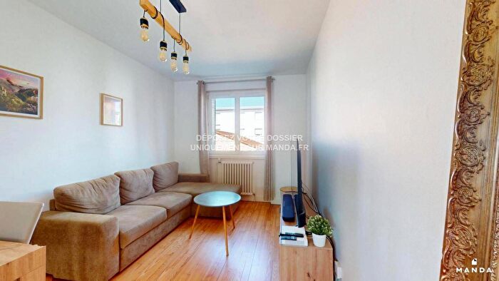 Bien Assis, Clermont-Ferrand - Appartement 4 pièces à louer