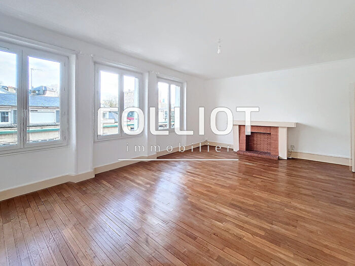 Appartement à vendre - Vire, Centre-ville, Gare - 3 pièces - 2 chambres