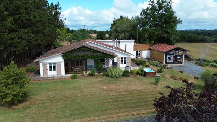Maison à vendre - Margouët-Meymes - 6 pièces - 4 chambres