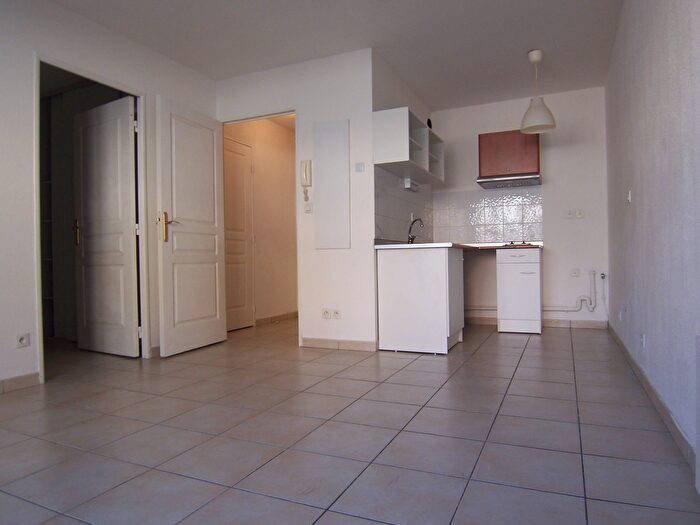 Appartement à vendre - Frontignan, La Ville - 2 pièces - 1 chambre