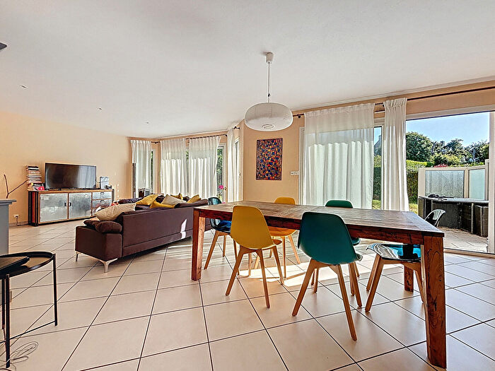 Maison à vendre - Plougonvelin - 8 pièces - 6 chambres