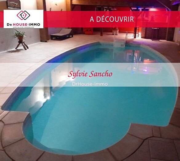 Maison à vendre - Niherne - 8 pièces - 6 chambres