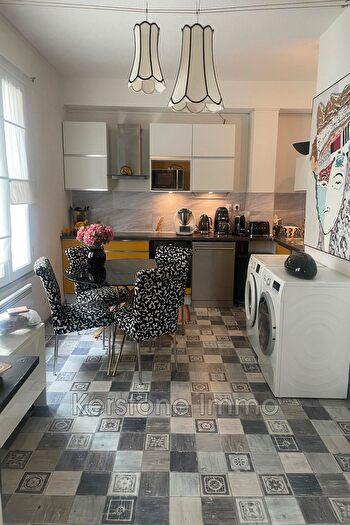 Appartement à vendre - Libourne, Centre-ville, Bastide, Gare - 3 pièces - 2 chambres