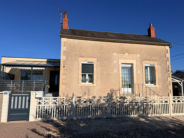 Pougues-les-Eaux - Maison 6 pièces à vendre